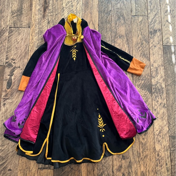Disney | Costumes | Disney Frozen 2 Deluxe Anna Dress | Poshmark